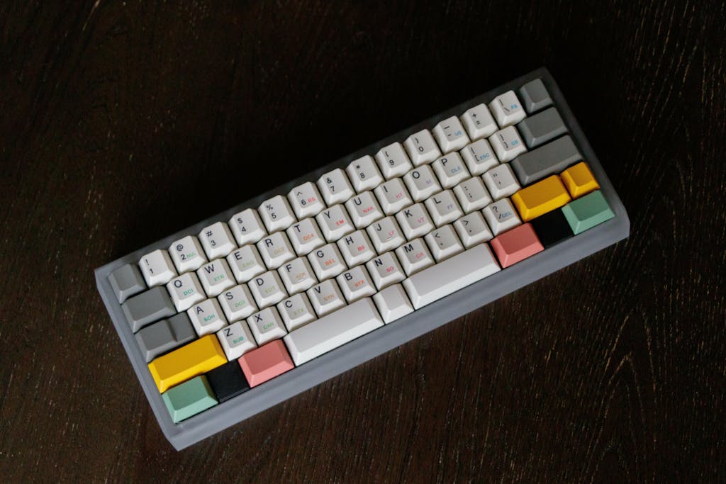 21KB ASCII Classic Retro Beige Keycap Set - 21KB