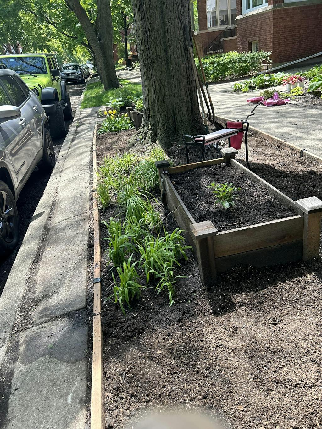 2xEDGE Landscape Edging & Garden Border Staples