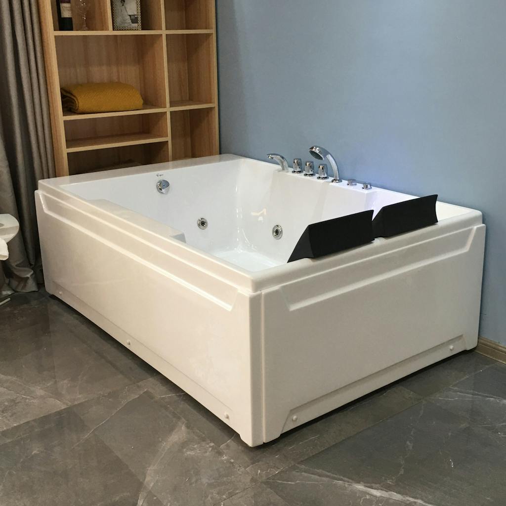 2 Person Jetted Tub for Couples | Empava 72JT367LED