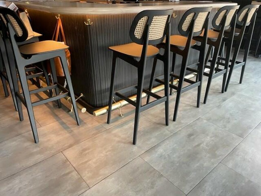 4rails - Bar Foot Rails, Foot Rail Kits, Tubing, Brackets, Elbows ...