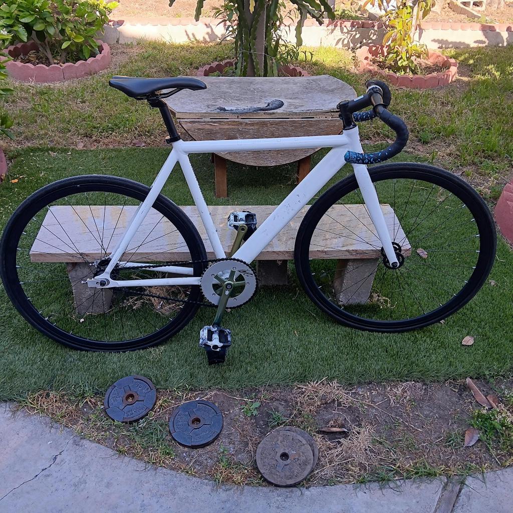 6KU Urban Track Aluminum Fixed Gear / Single Speed Bike - 6KU Bikes