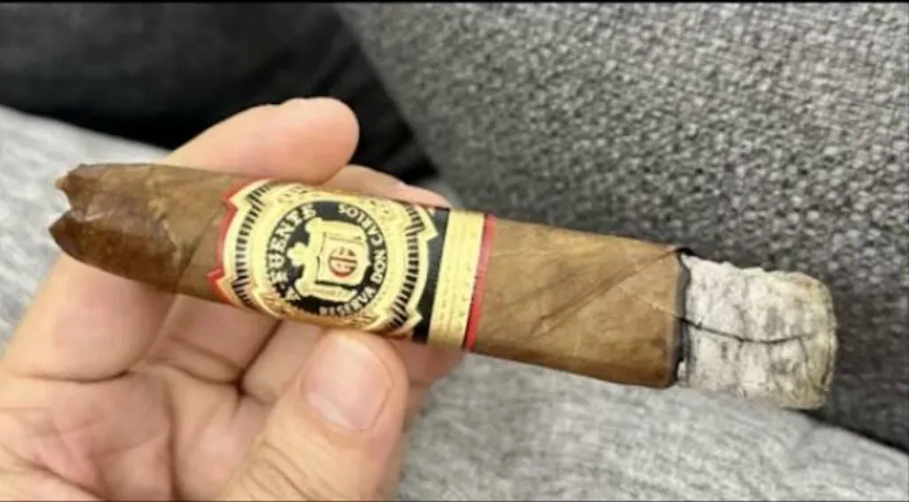 Arturo Fuente Don Carlos Eye of the Shark – 70Cigars