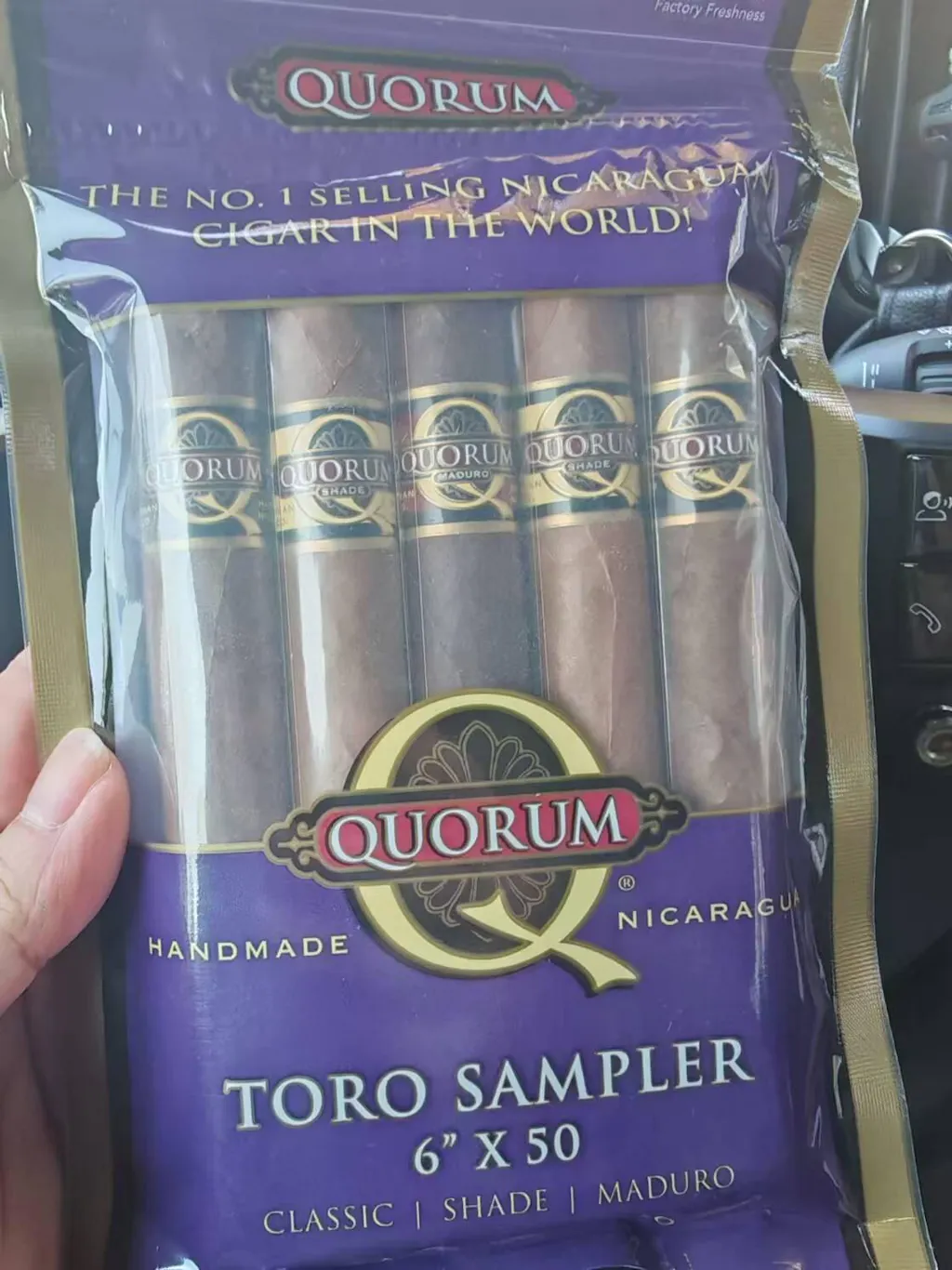 Quorum Toro Sampler – 70Cigars