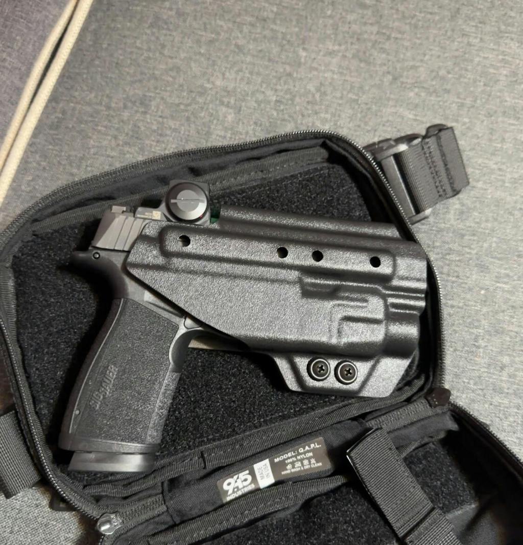 QAPL Cordura® Concealed Carry EDC Bag – Large Black | Kydex Holster ...