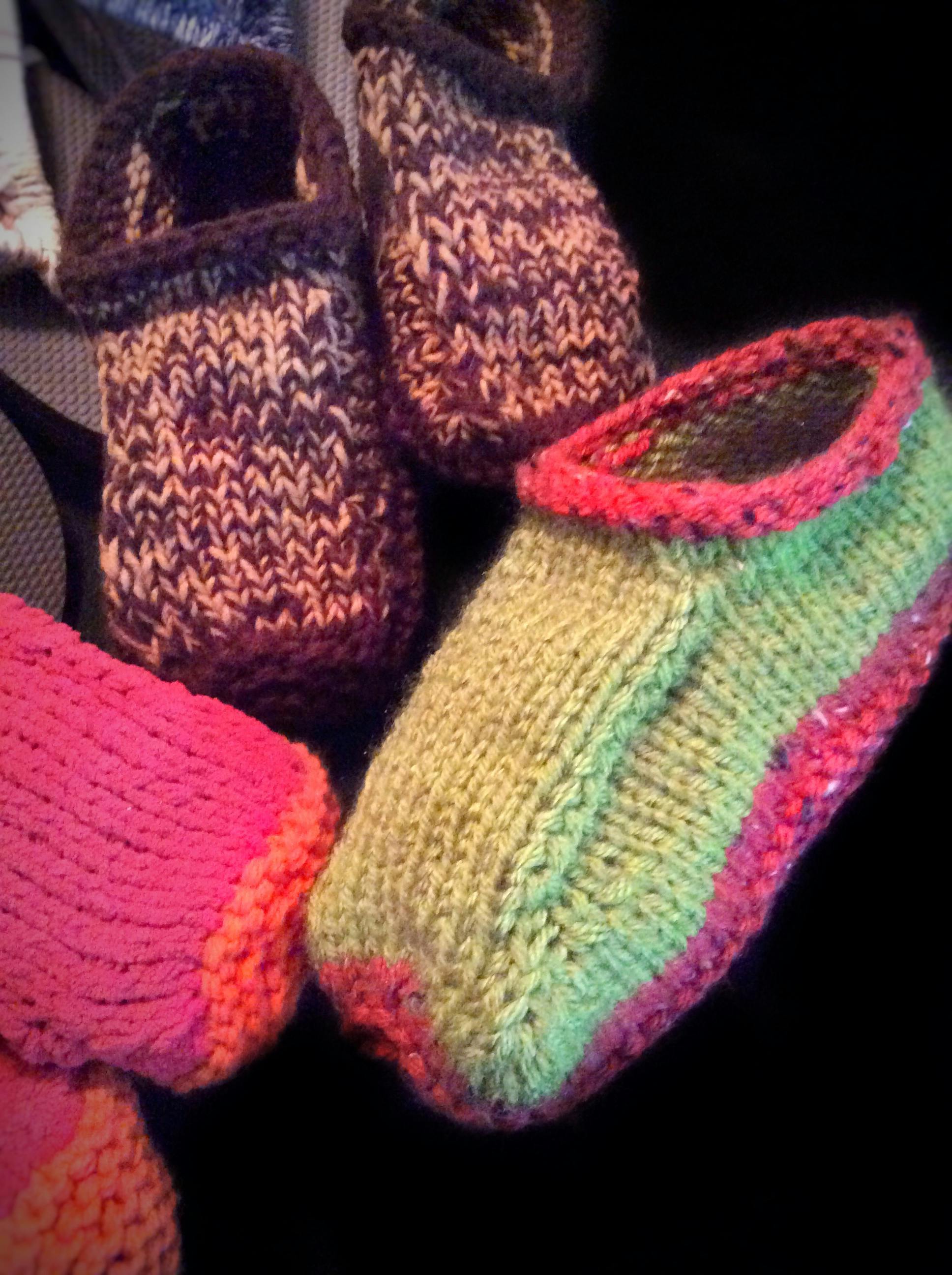 Non felted slippers pattern Biscotte's version