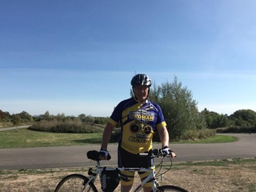 Old Man Men's Cycling Kit Bike Jersey and Bib Shorts – Global Cycling Gear