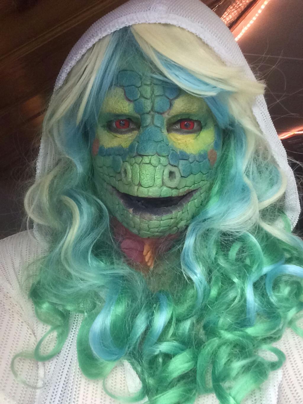 Lizard foam latex appliance | MostlyDead.com