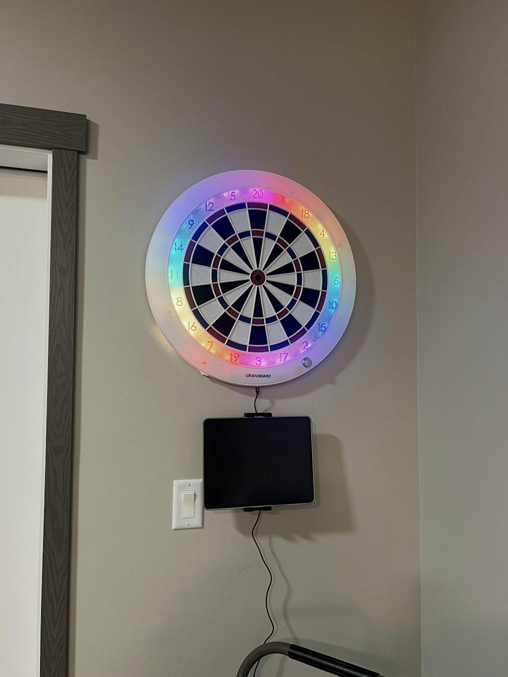 Gran Darts Gran Board 3S Bluetooth Electronic Dartboard - White