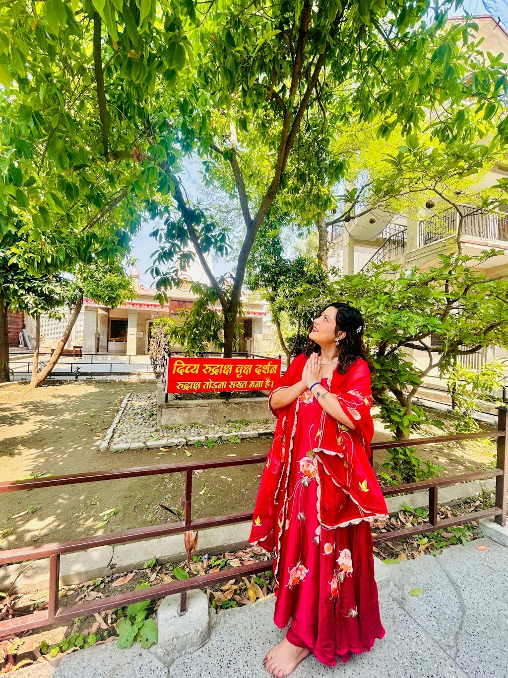 Buy Grouna Handpainted Suit Set online in India at Best Price | Aachho