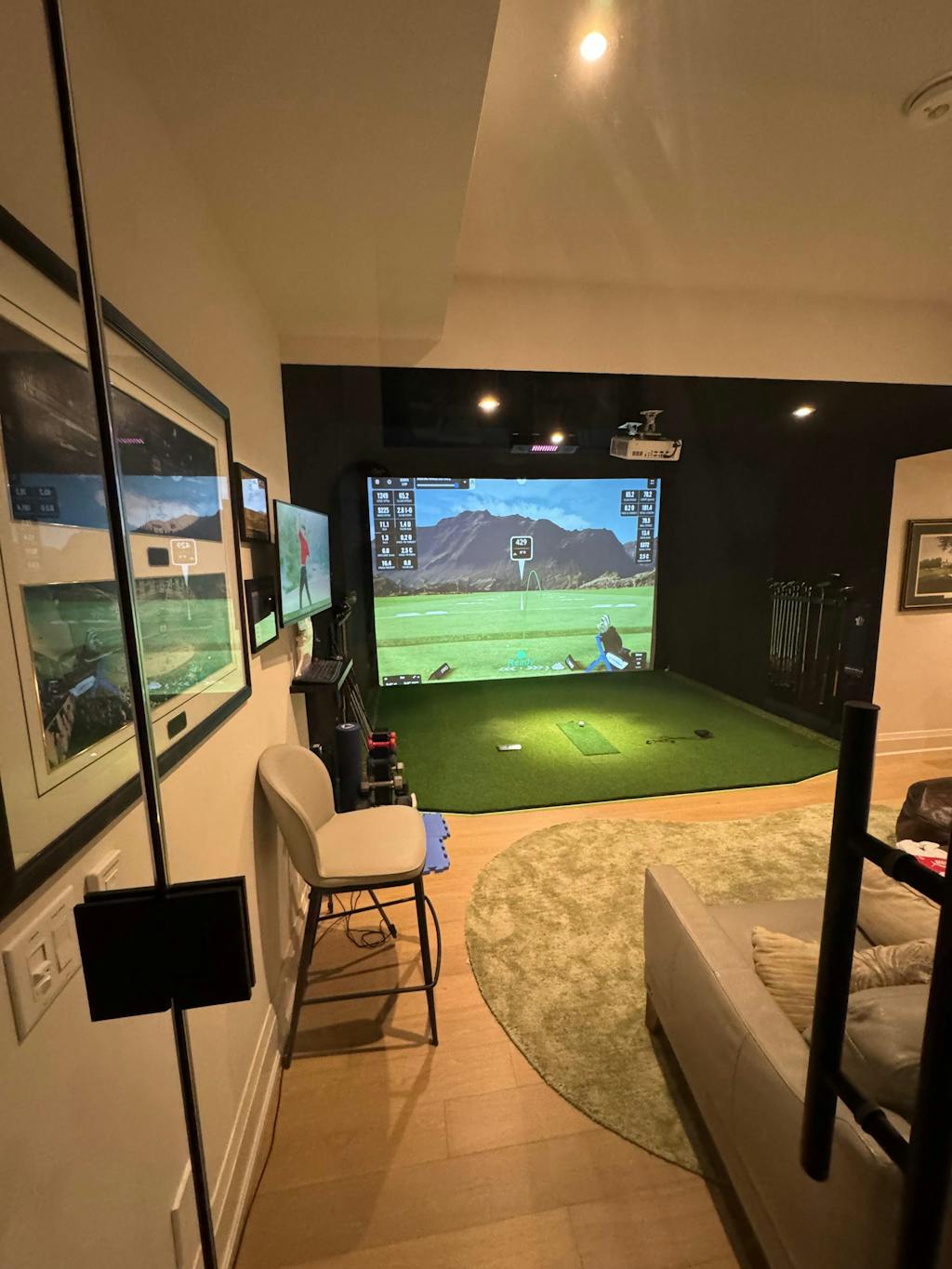AccuGOLF: AI/Deep Learning Powered Golf Simulators & Launch Monitors