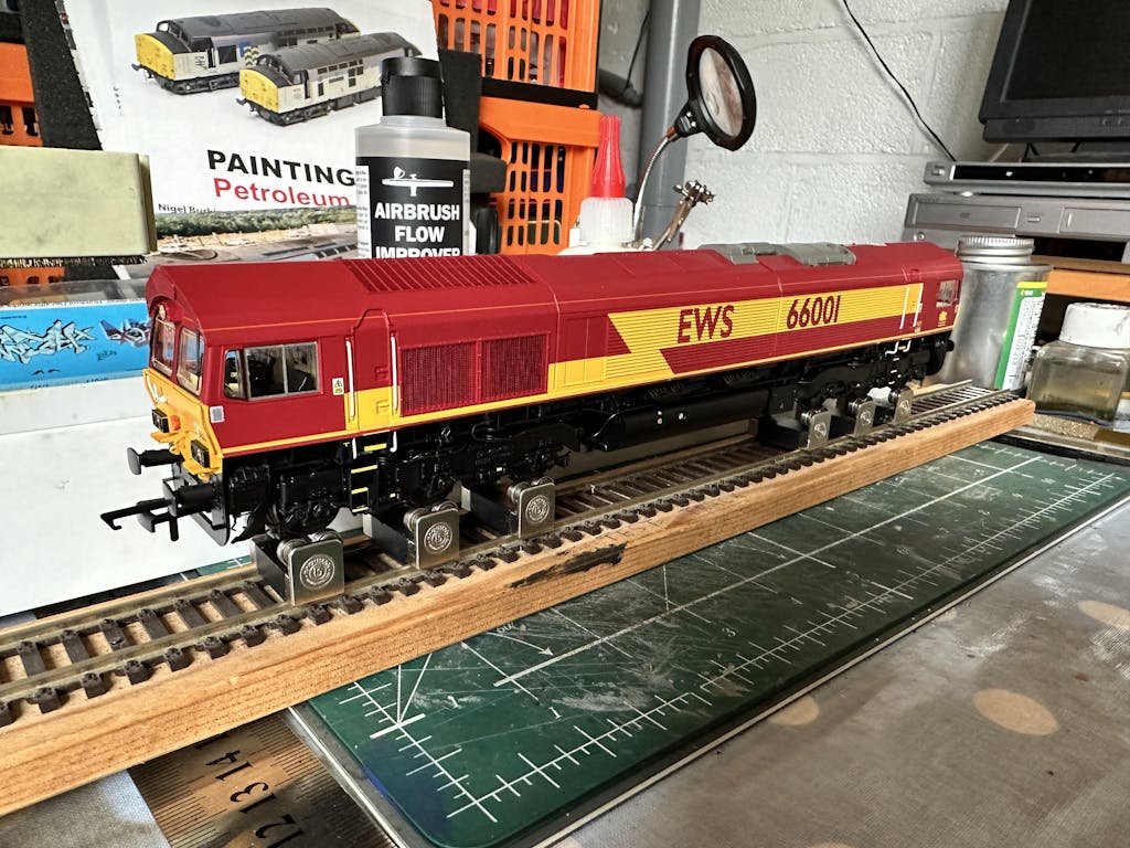 Class 66 - EWS Maroon - 66001 — Accurascale