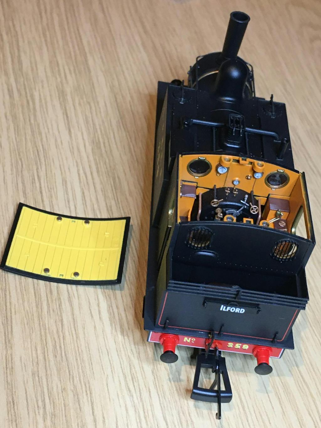 359 (7359) - LNER J69 - LNER Lined Black – Accurascale