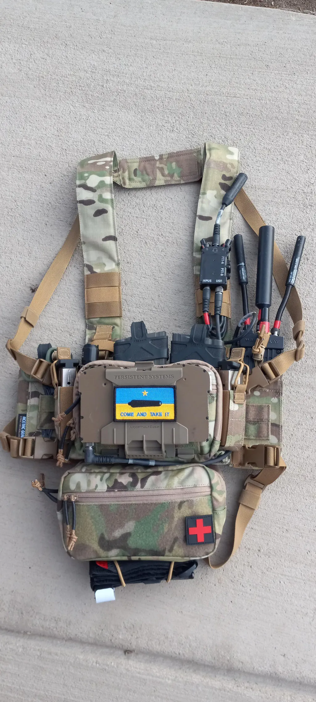 Experience Ultimate Versatility With The S.O.P. Micro Chest Rig – ACETAC