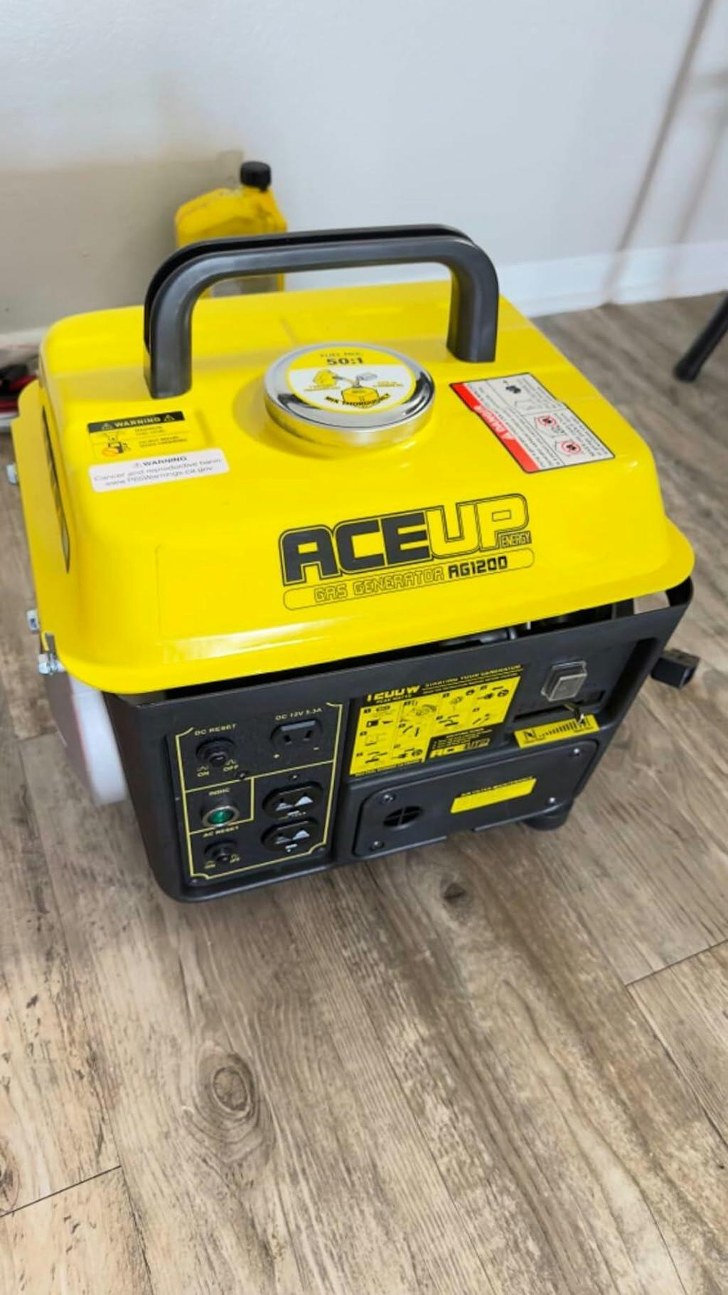 Aceup Energy 1200W 2-Stroke Portable Gas Generator | Small Generator C ...