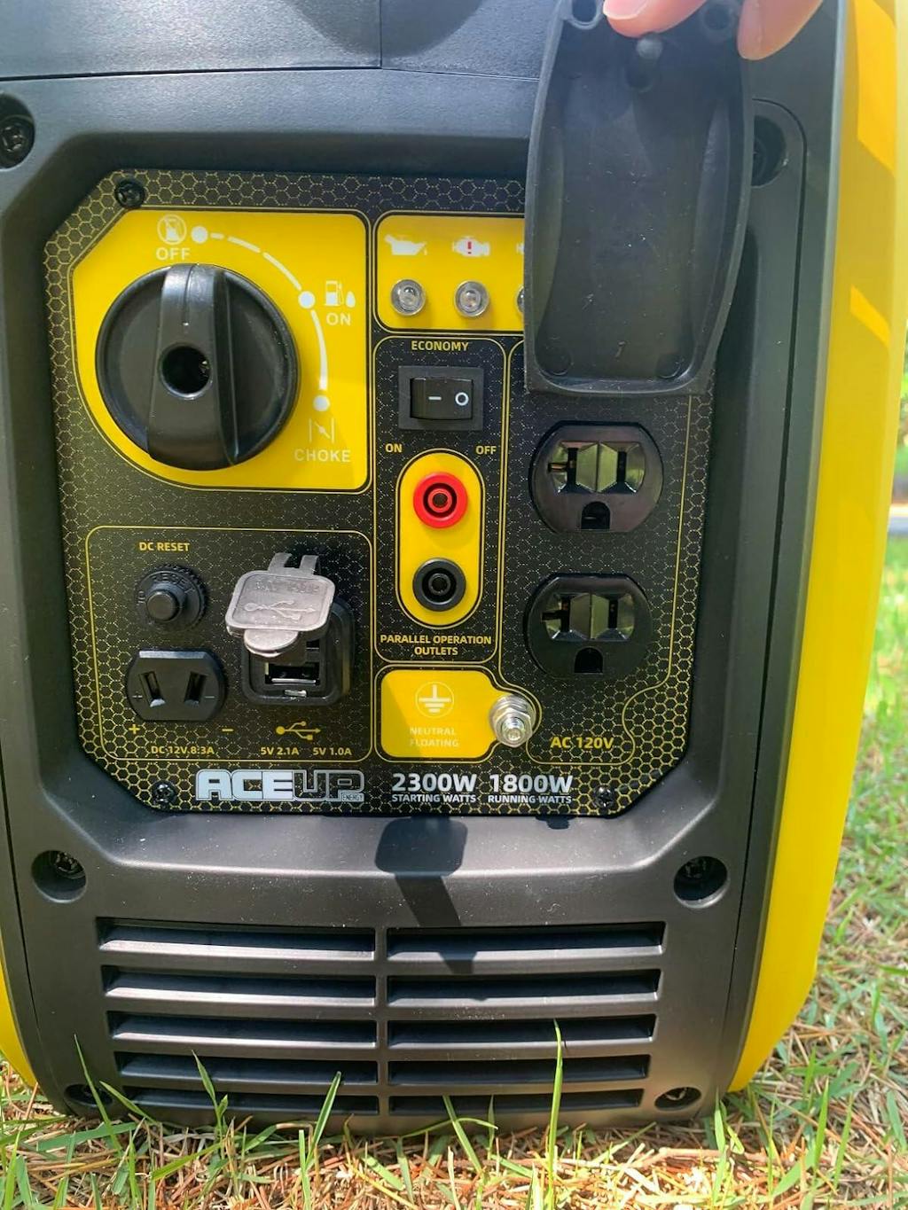 Aceup Energy 2300 Watt Portable Inverter Generator, Super Quiet Gas Ge ...