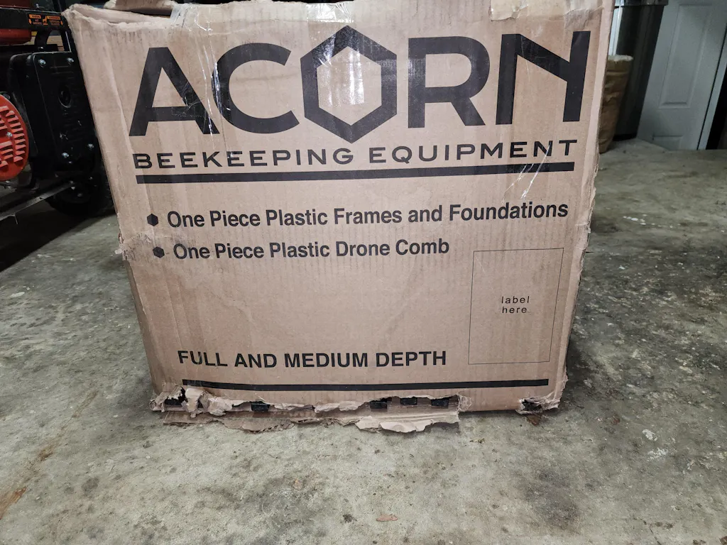 One-Piece Plastic Bee Frames | Beekeeping Equipment – Acorn Bee LLC