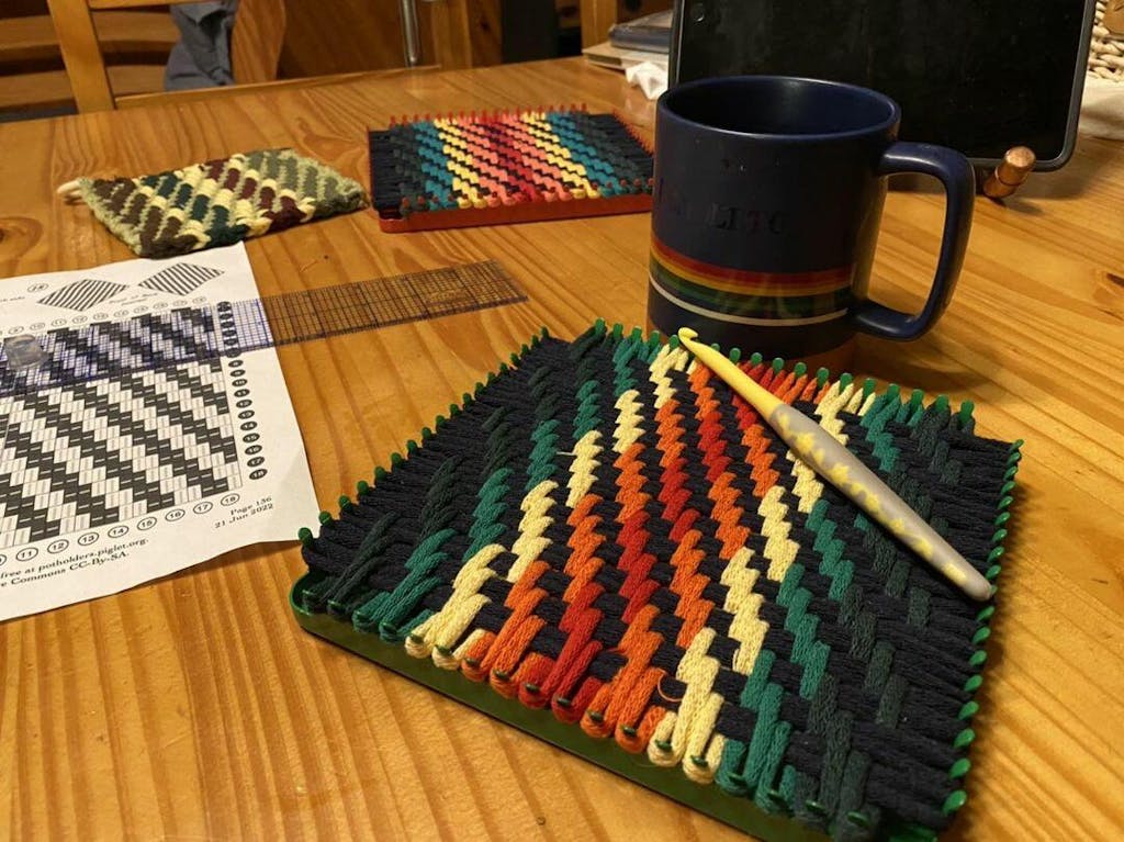 Bulk Black Traditional Loops – Acorns & Twigs