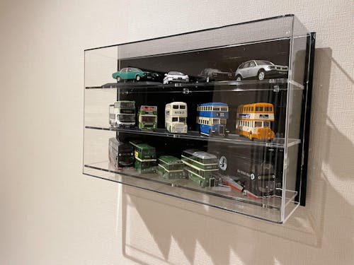 Model Display Cases for Antiques, Memorabilia & Collectables