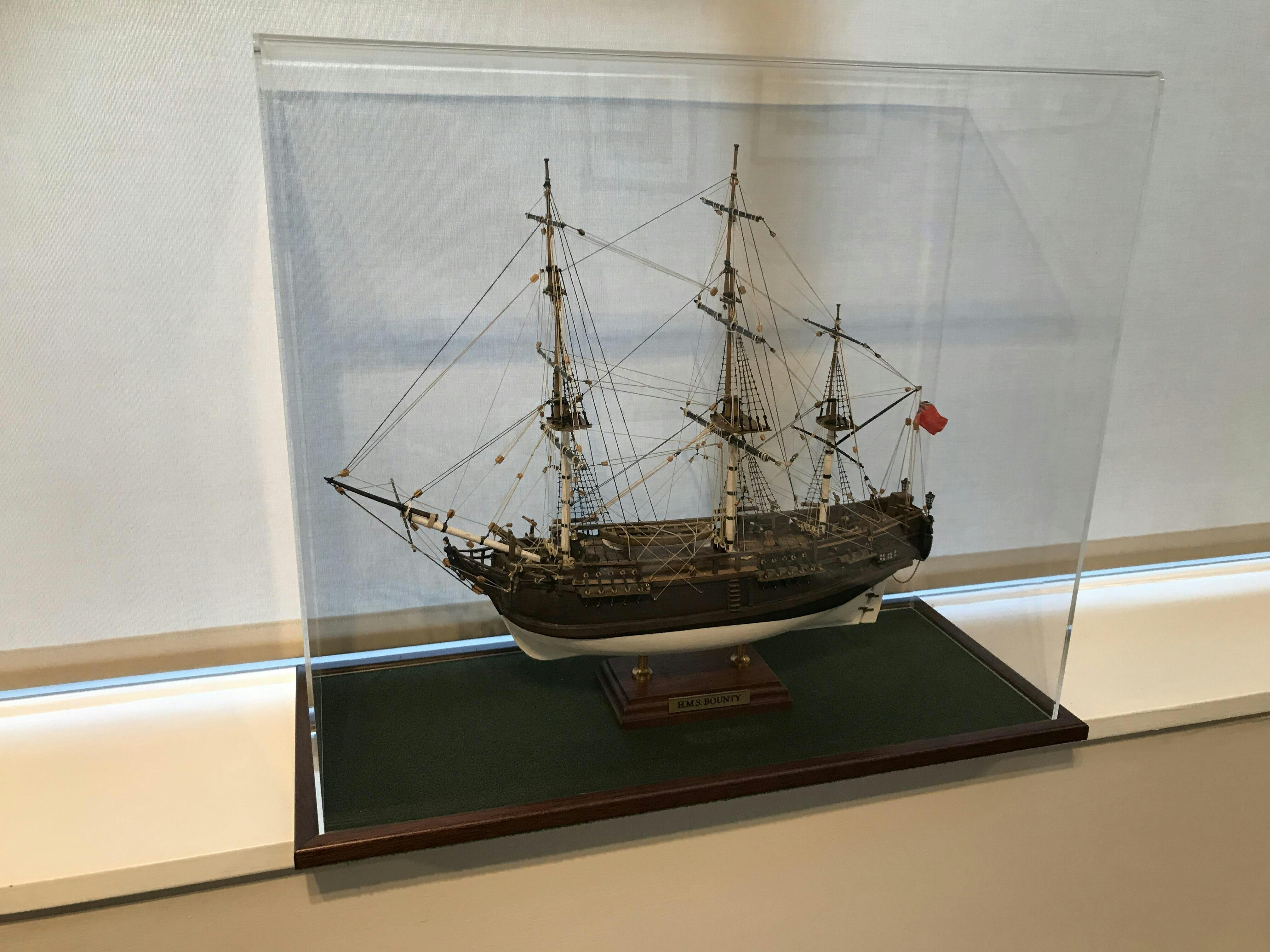 Model Ship Acrylic Display Case, Made to your Sizes- Choice of Base ...