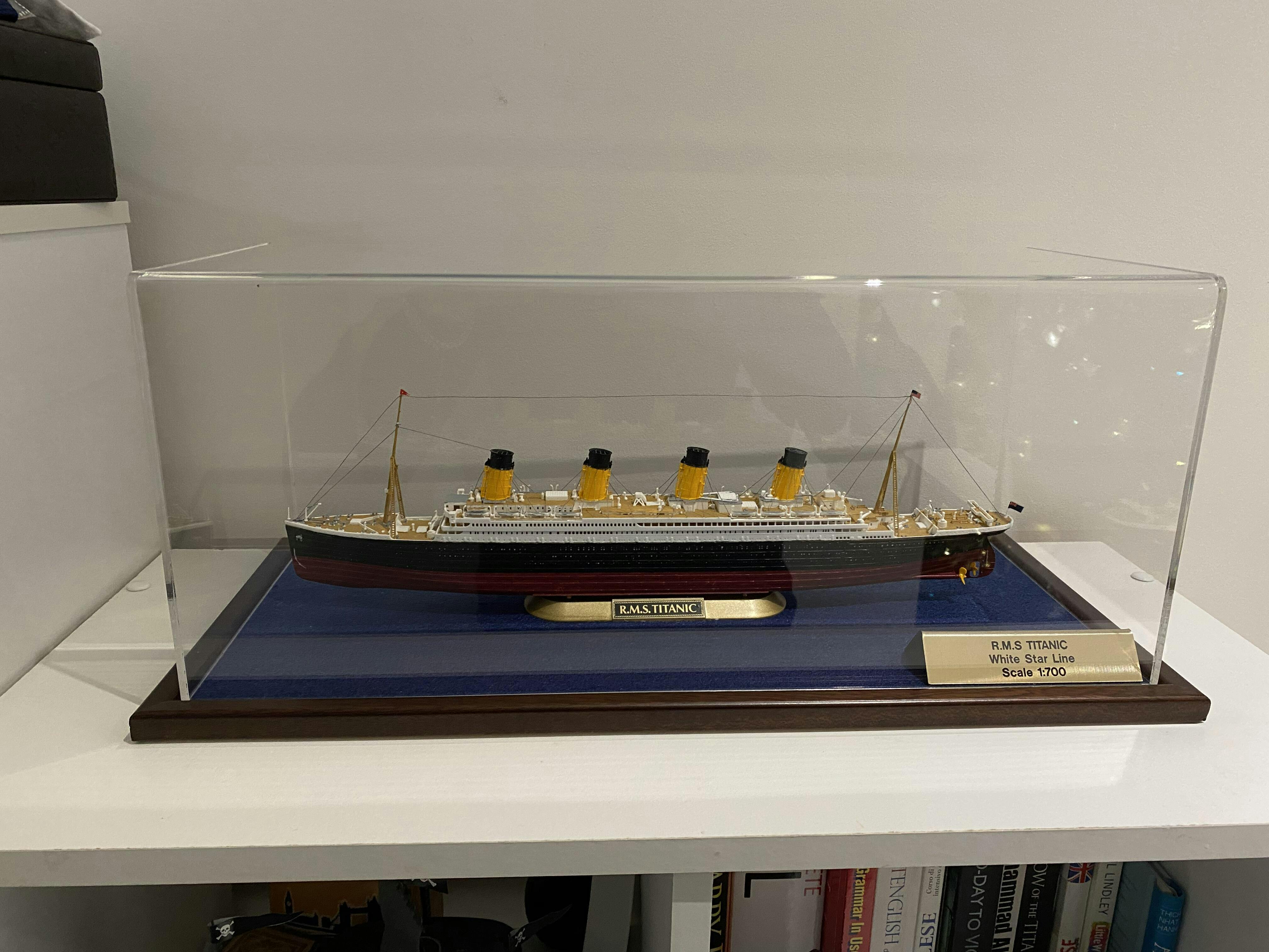 Model Ship Acrylic Display Case, Made to your Sizes- Choice of Base ...