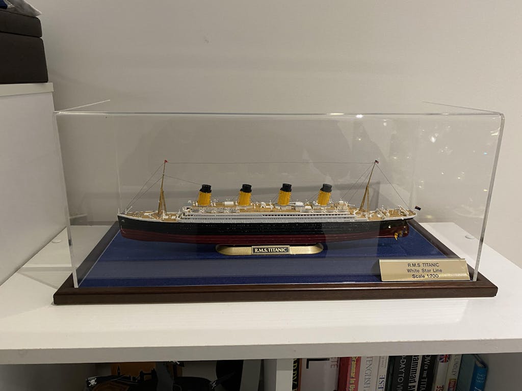 Model Ship Acrylic Display Case, Made to your Sizes- Choice of Base ...