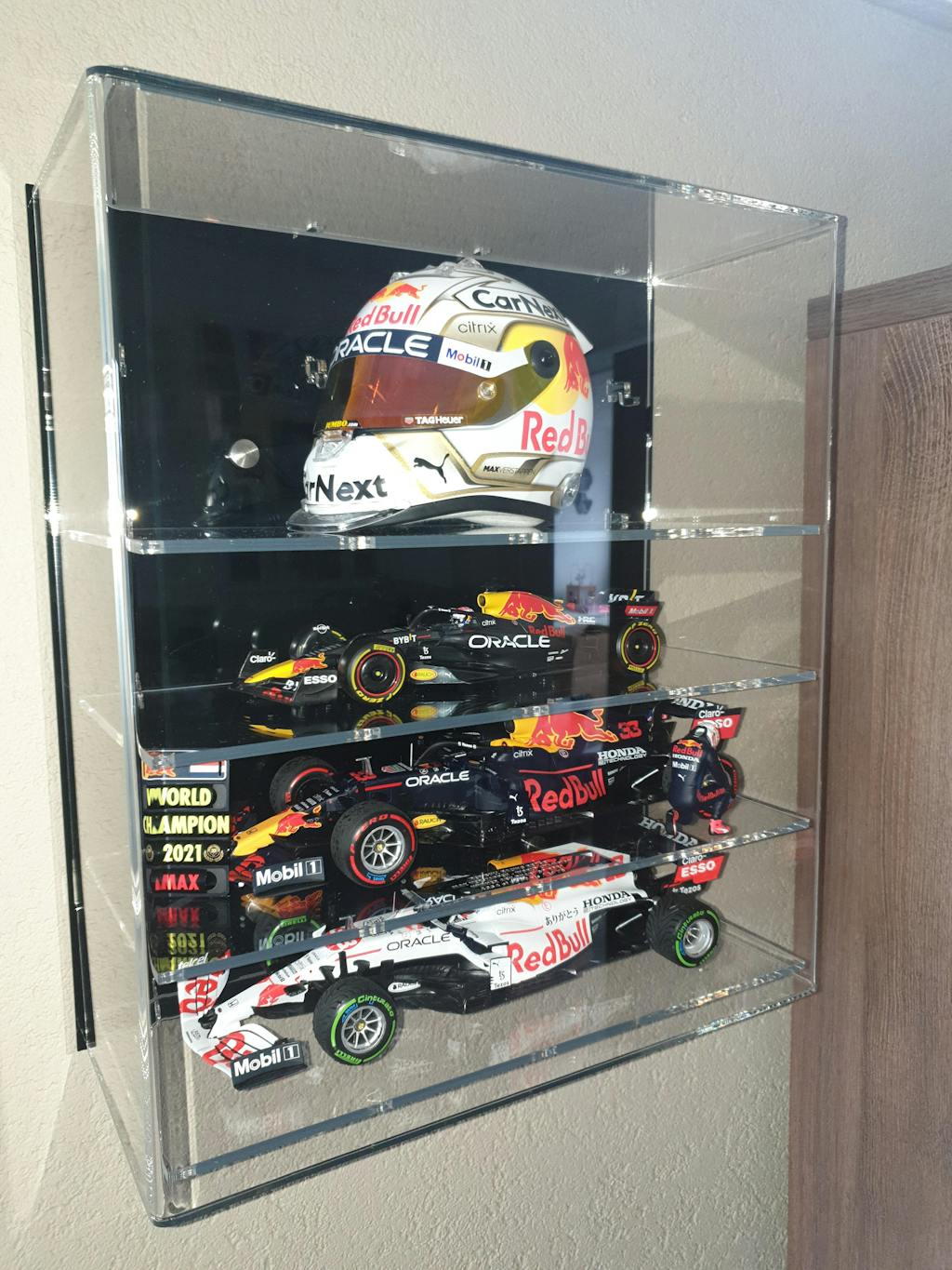 1:18 Scale F1 Model Car Wall Display Case for 5 F1 models