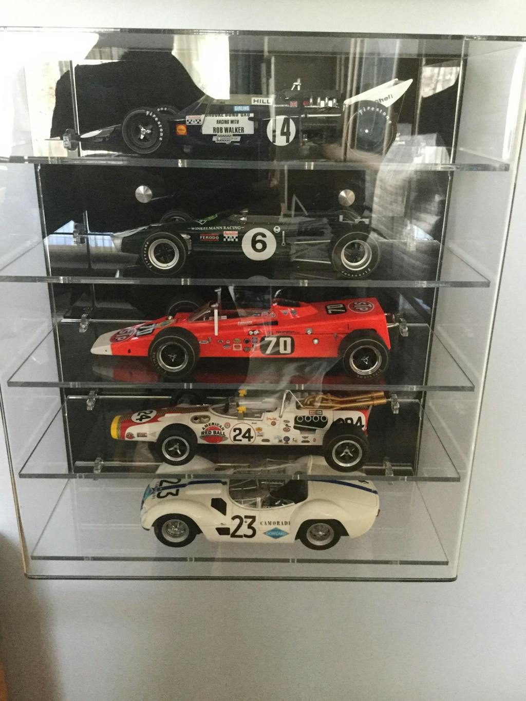 1:18 Scale F1 Model Car Wall Display Case for 5 F1 models