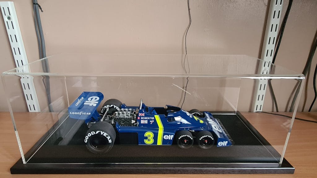 1:12 Scale Model Car Display Case including a Wooden Base (Choice of ...