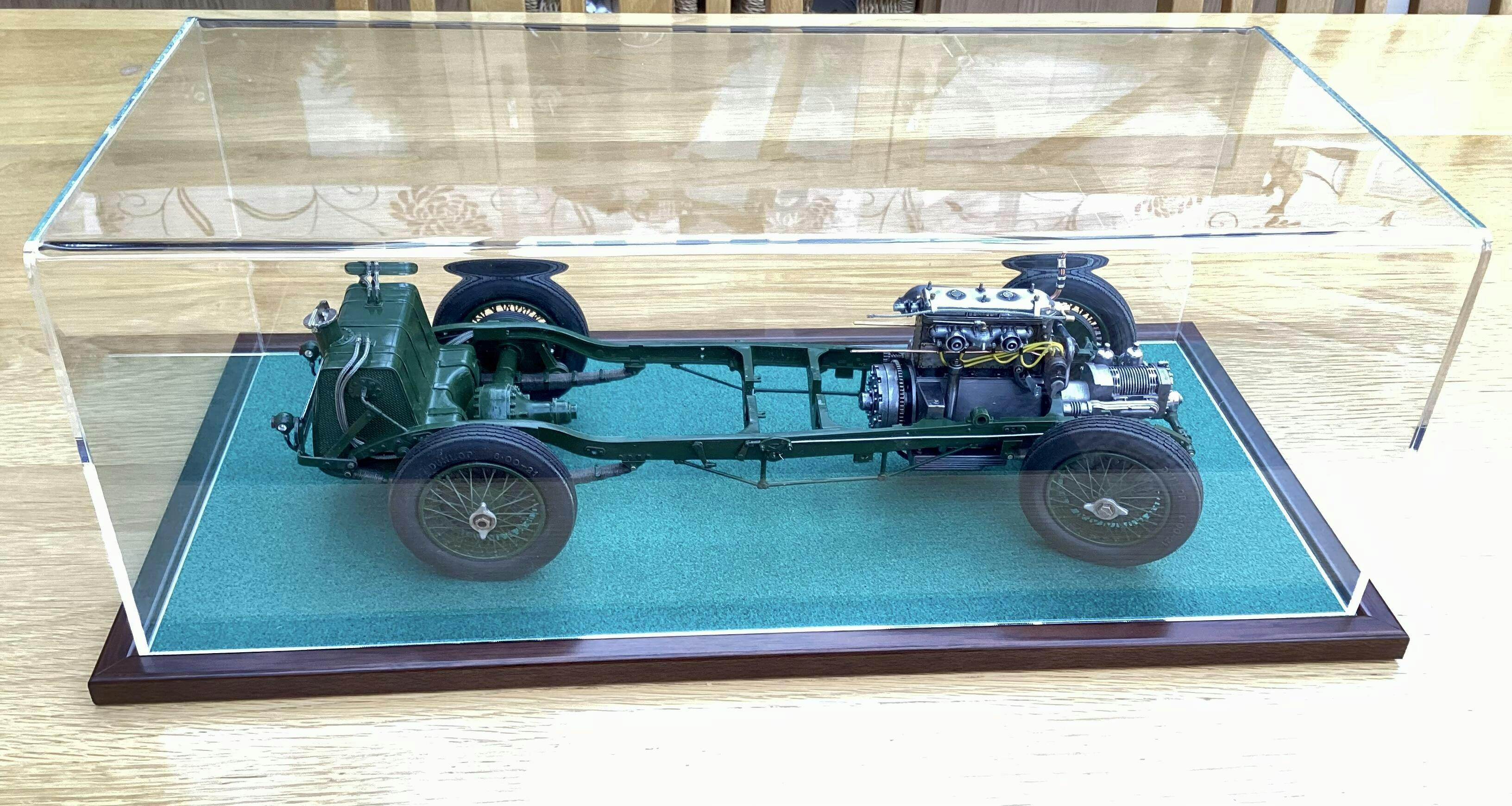 1:12 Scale Model Car Display Case including a Wooden Base (Choice of ...