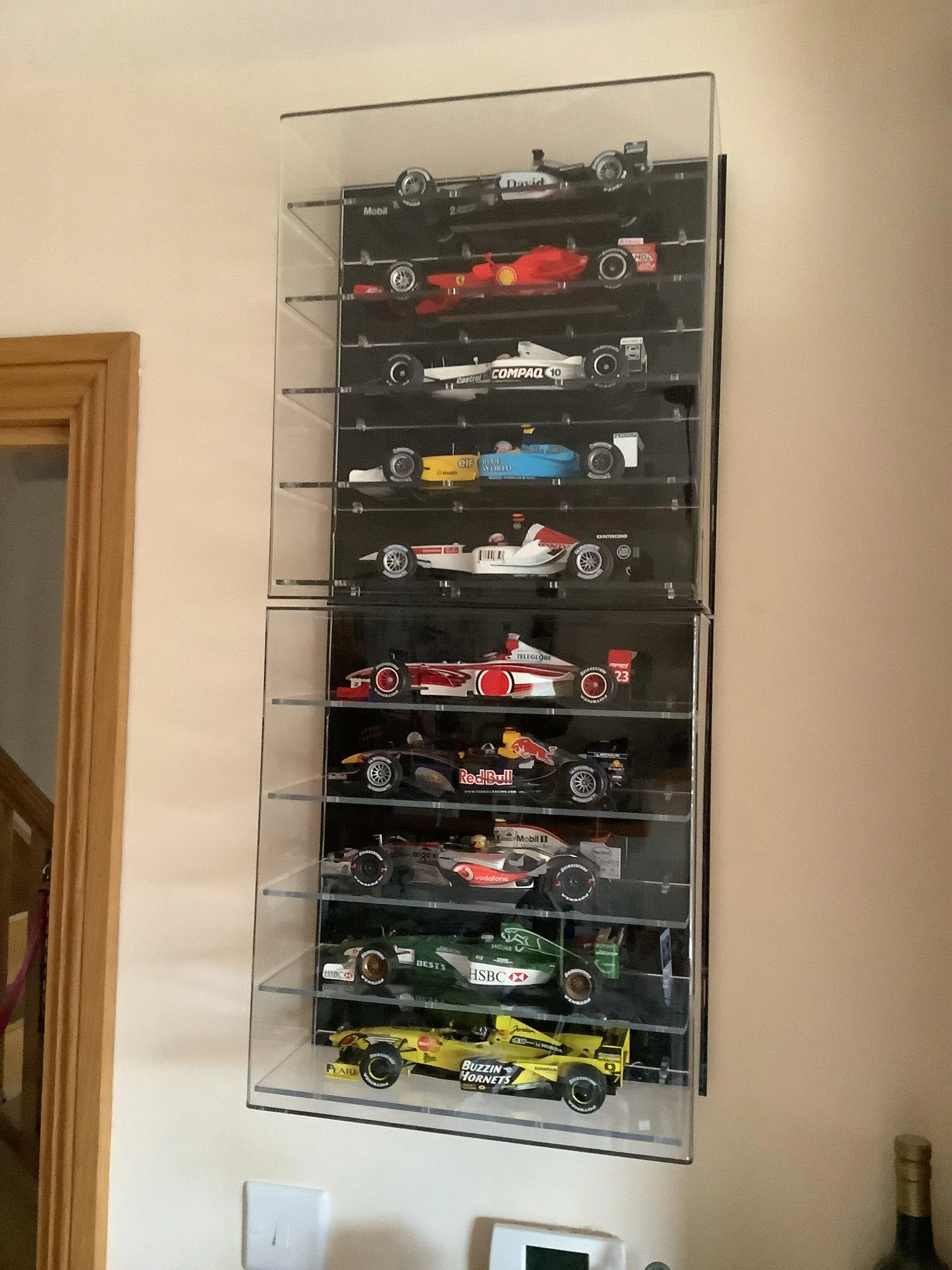 1:18 Scale F1 Model Car Wall Display Case for 5 F1 models