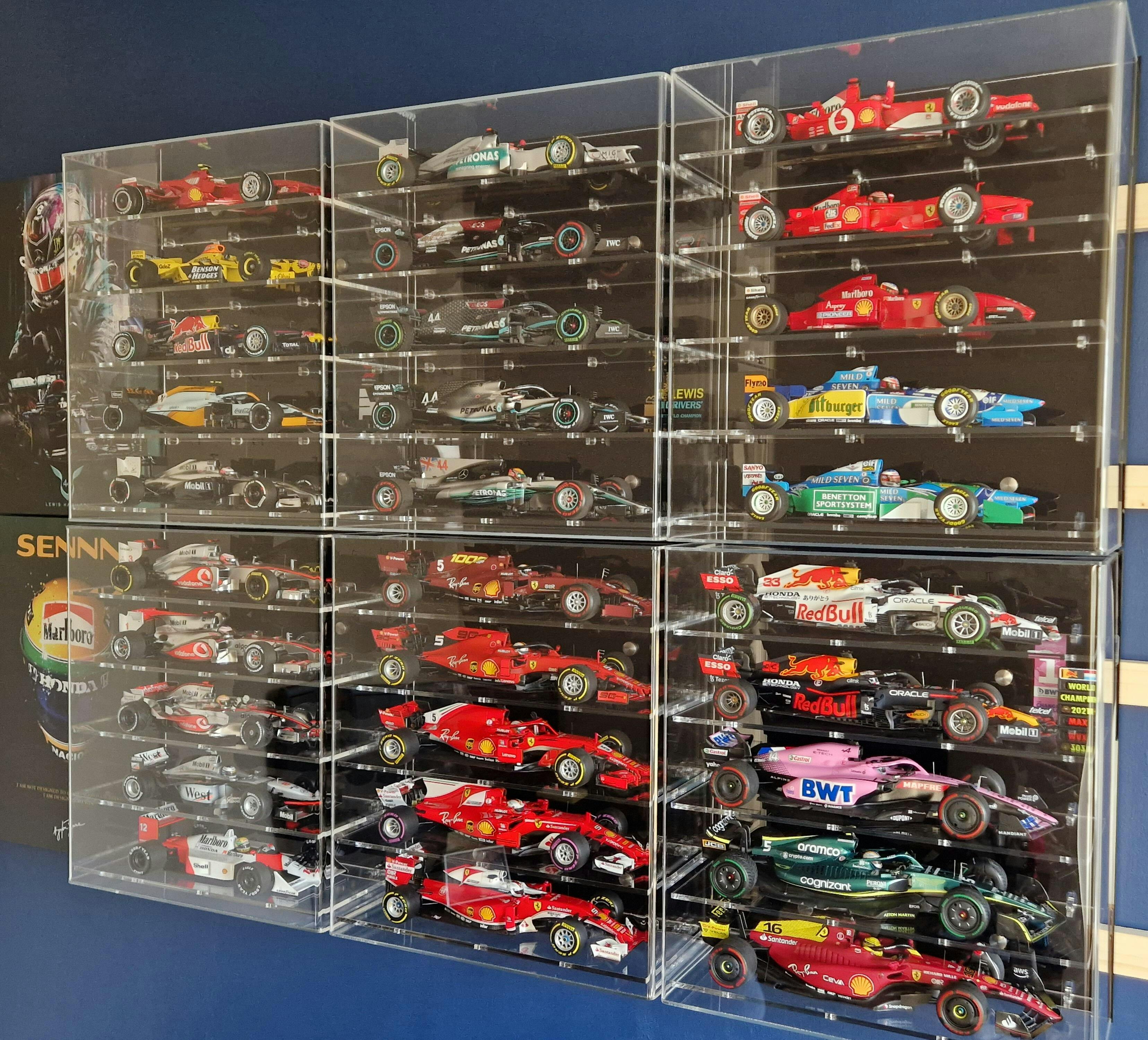 1:18 Scale F1 Model Car Wall Display Case for 5 F1 models