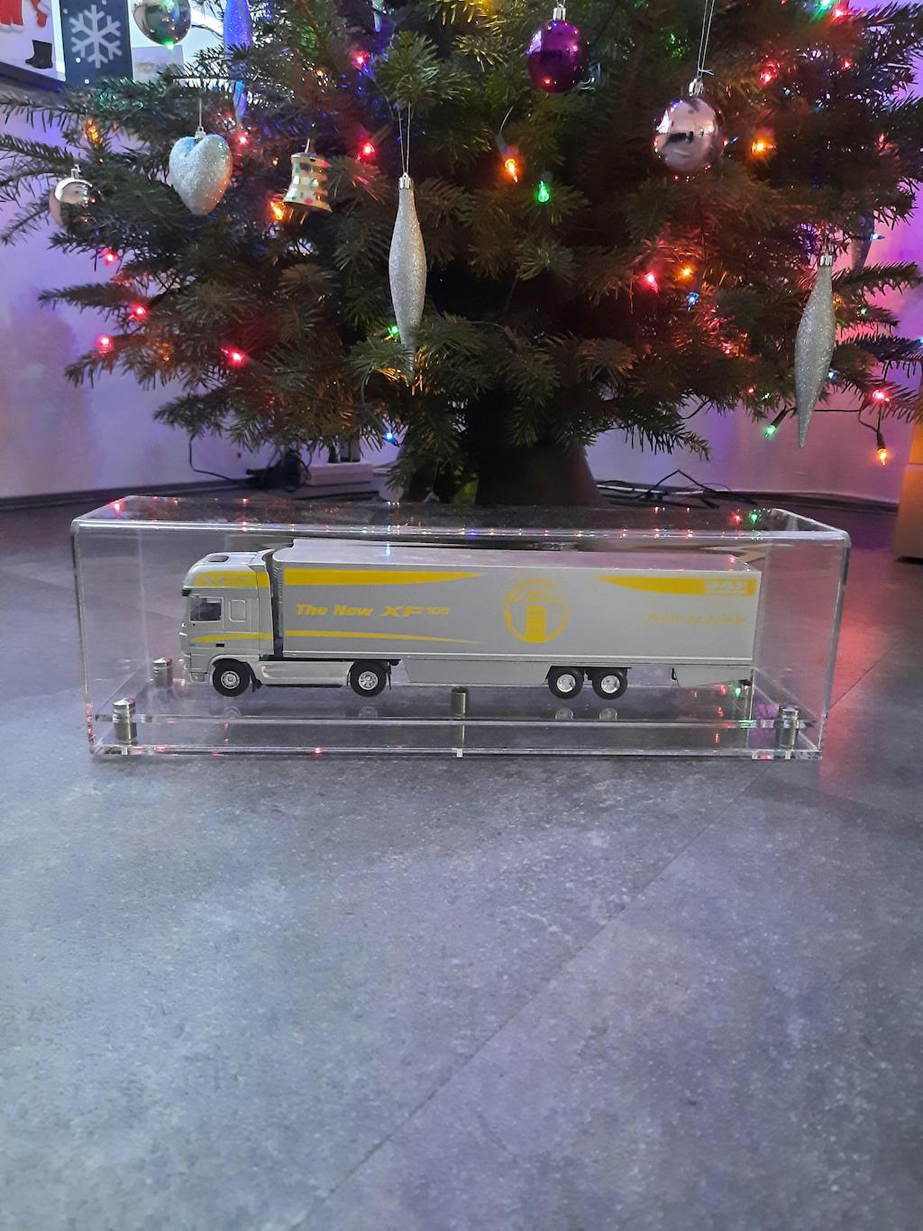 Display Case for a 1:50 Scale Model Truck with a Modern Base - Acrylic ...