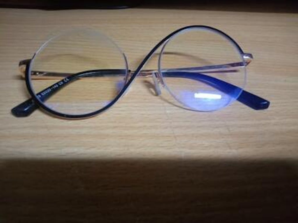 S Frame Curved Round Glasses • Aesthetic Clothes Shop