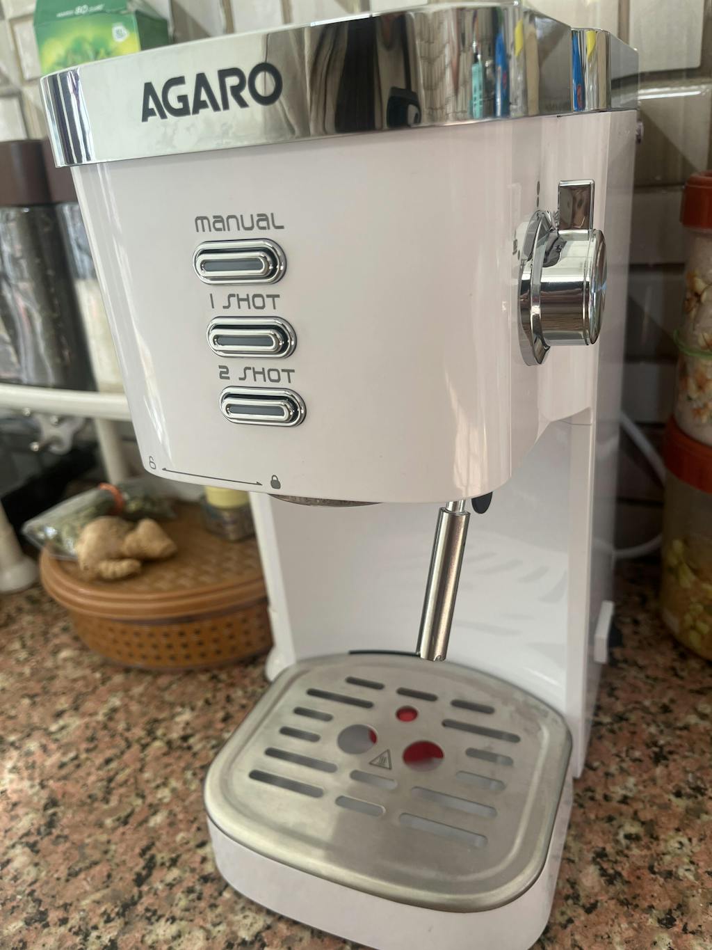 Regency Espresso Coffee Maker - 1350W - White | AGARO – Agaro