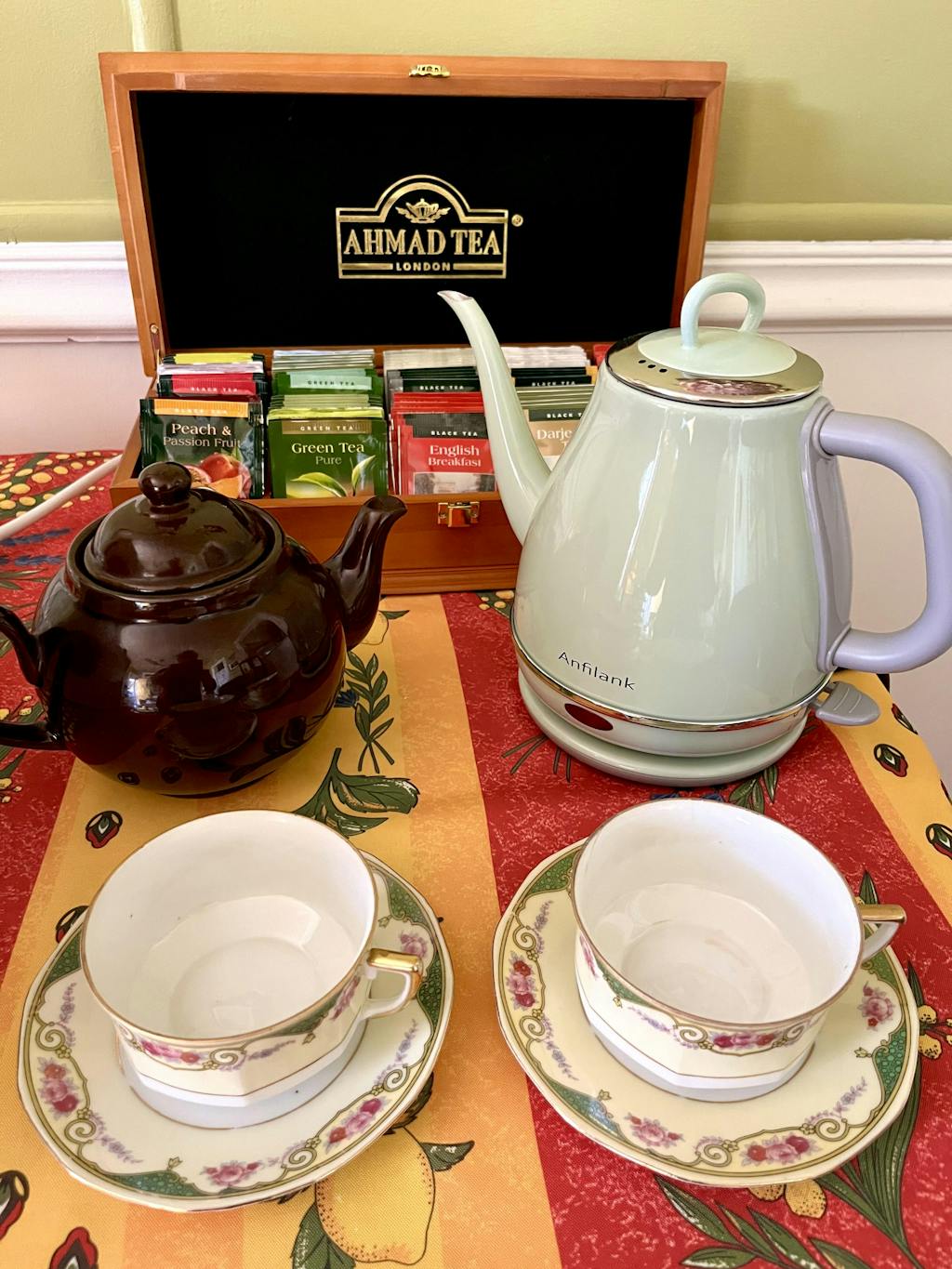 Twelve Teas Gift - Black, Green and Fruity Tea Bags | AHMAD TEA USA