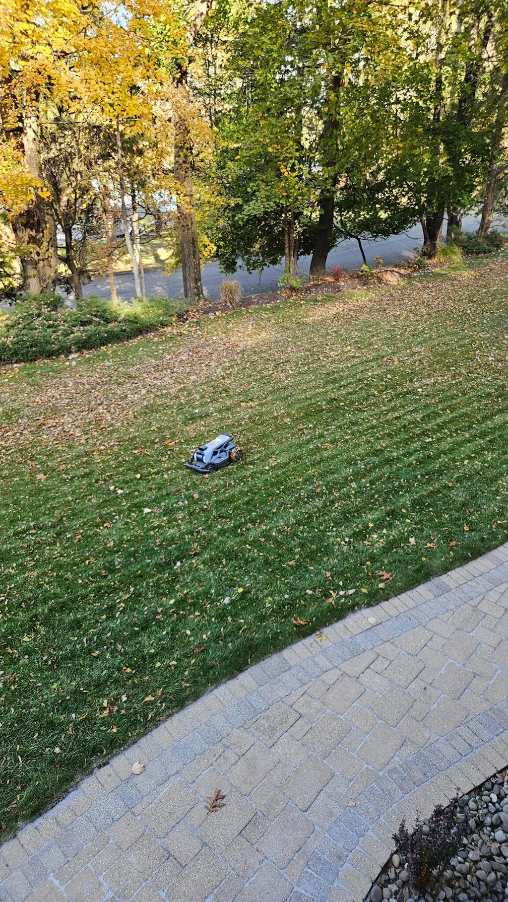 Airseekers Tron Robotic Lawn Mower