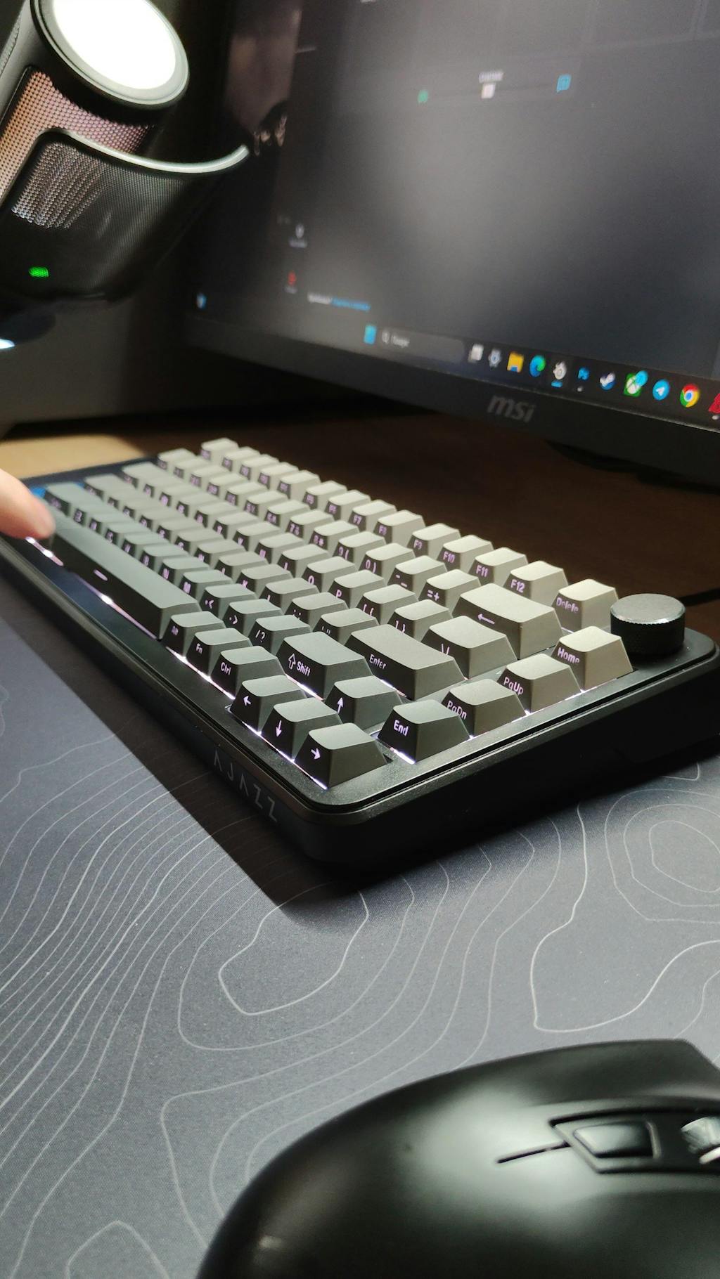 AJAZZ AK820 MAX PLUS Mechanical Keyboard TFT colour screen 8000 mAh ba ...