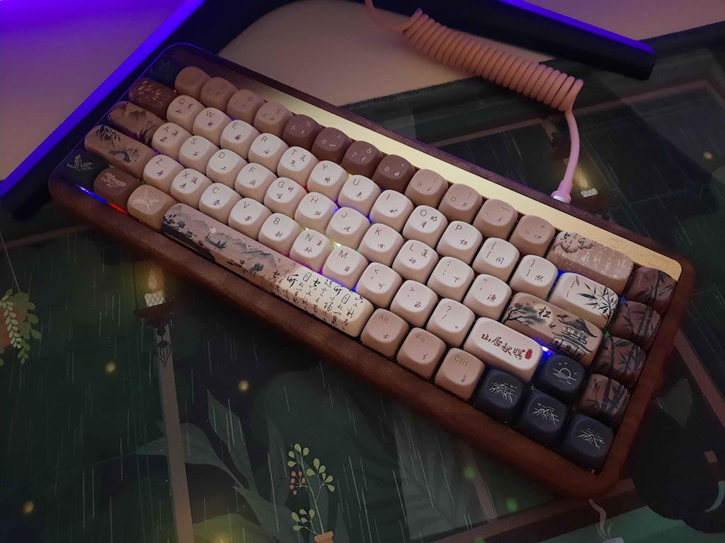 MU01 Wooden Keyboard