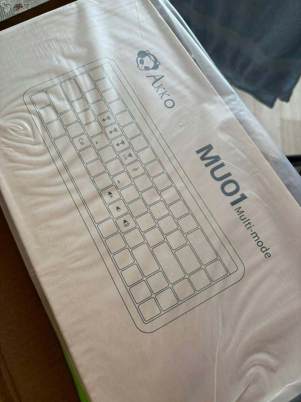 MU01 Wooden Keyboard