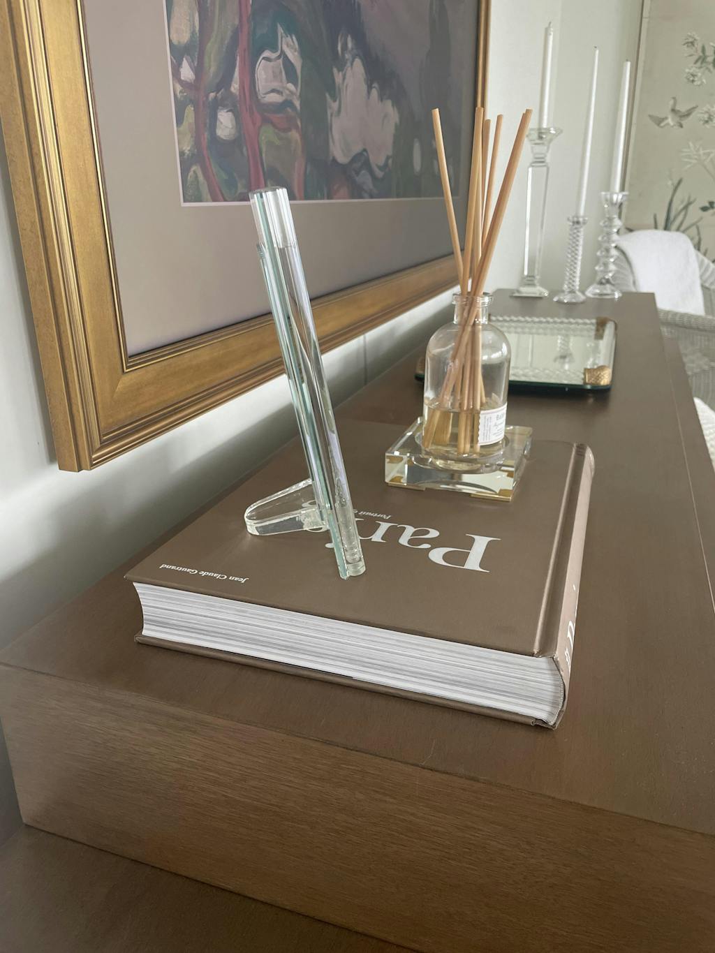 RIBBED CRYSTAL FRAME