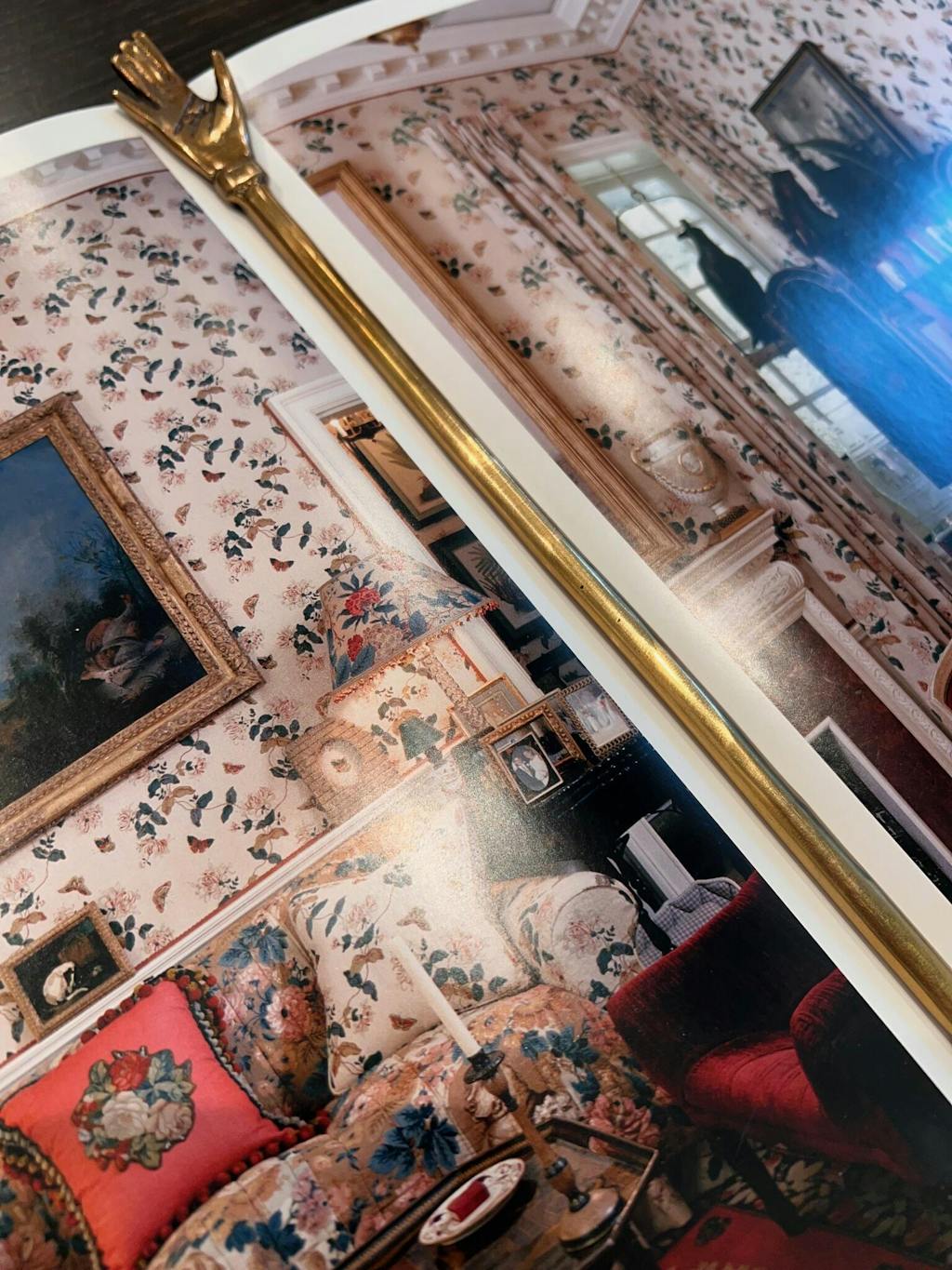 HARPER HAND BOOK MARK