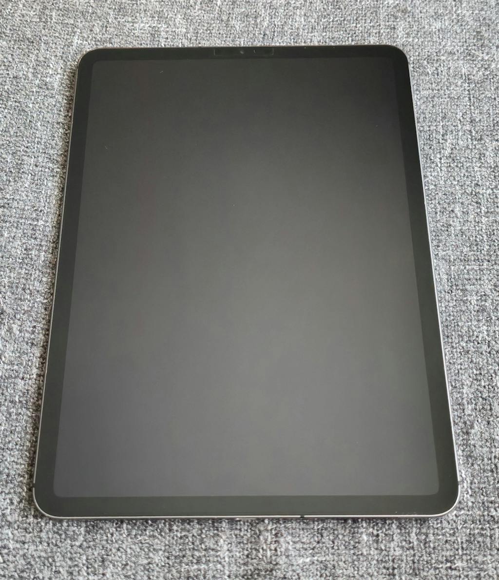 Alien Surface - Folii Premium pentru Telefoane și Gadget-uri