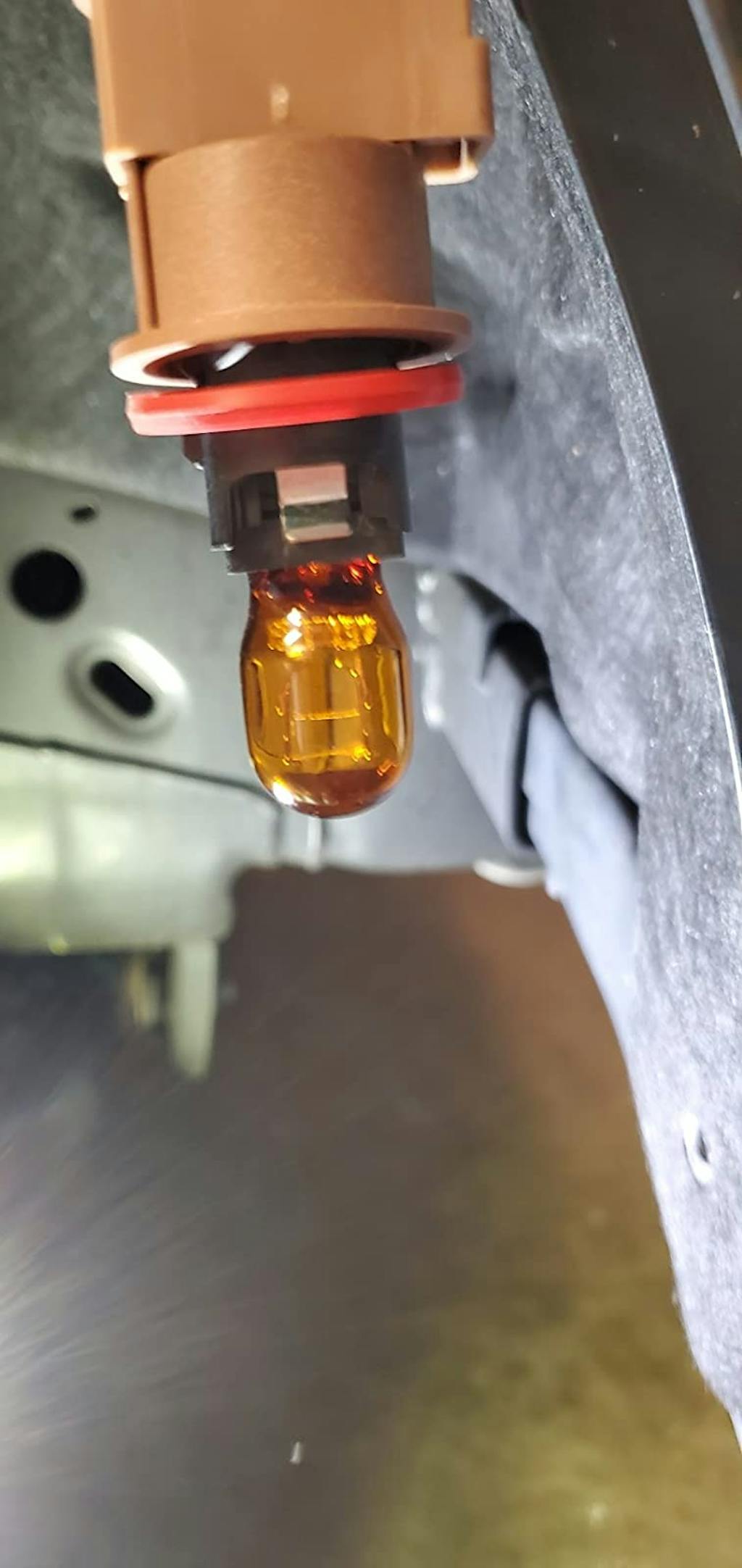 Dual-Color 4257 4257NA LED Switchback Bulb Turn Signal Light