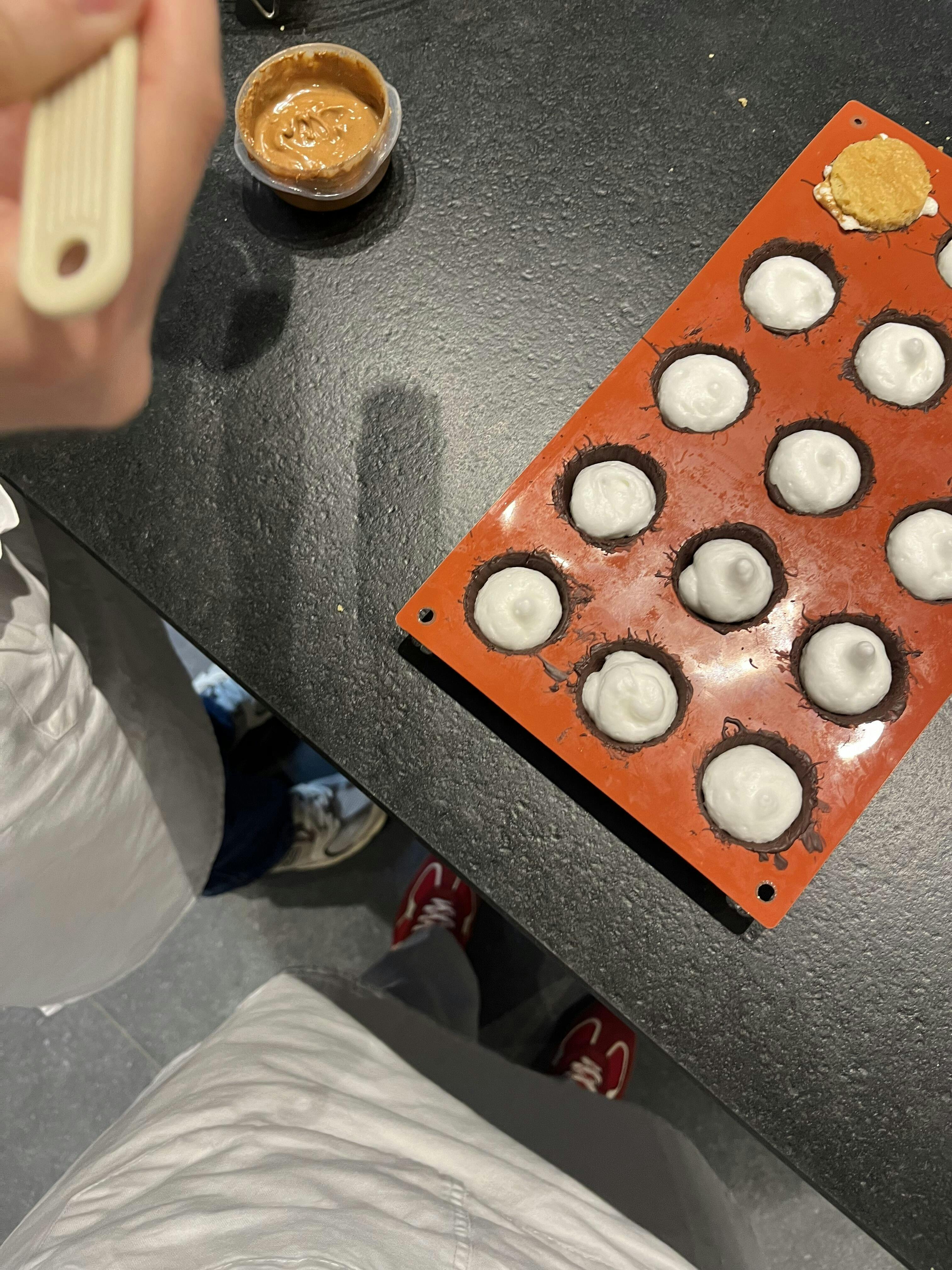 tb.490 Rife Sheen Red | ALOHAS