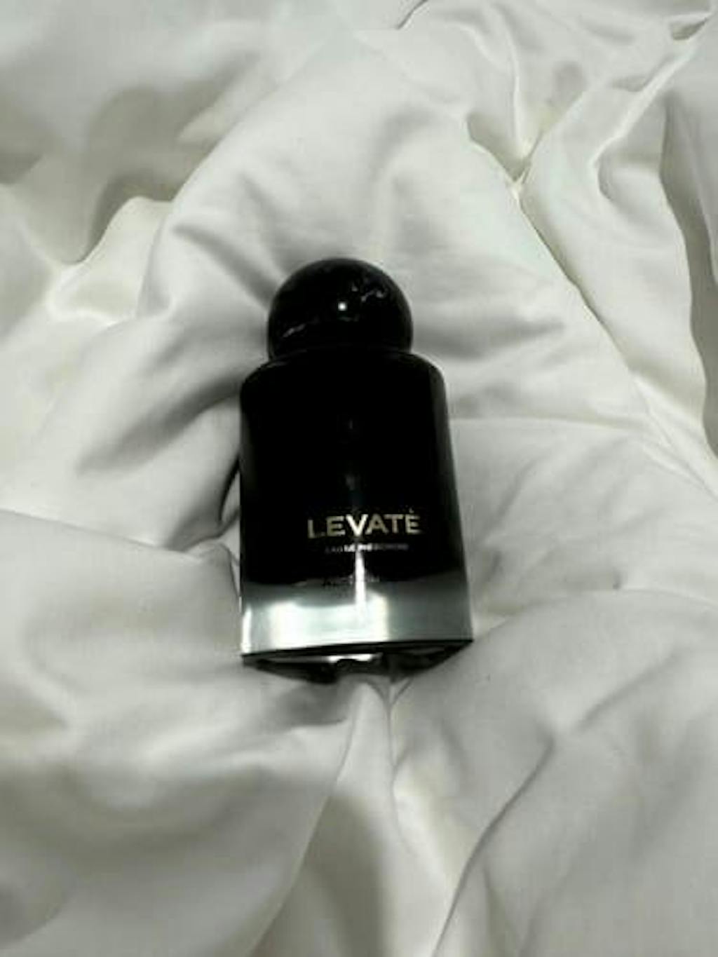 LEVATÈ | Pheromone-Infused Cologne – AlphaTouch