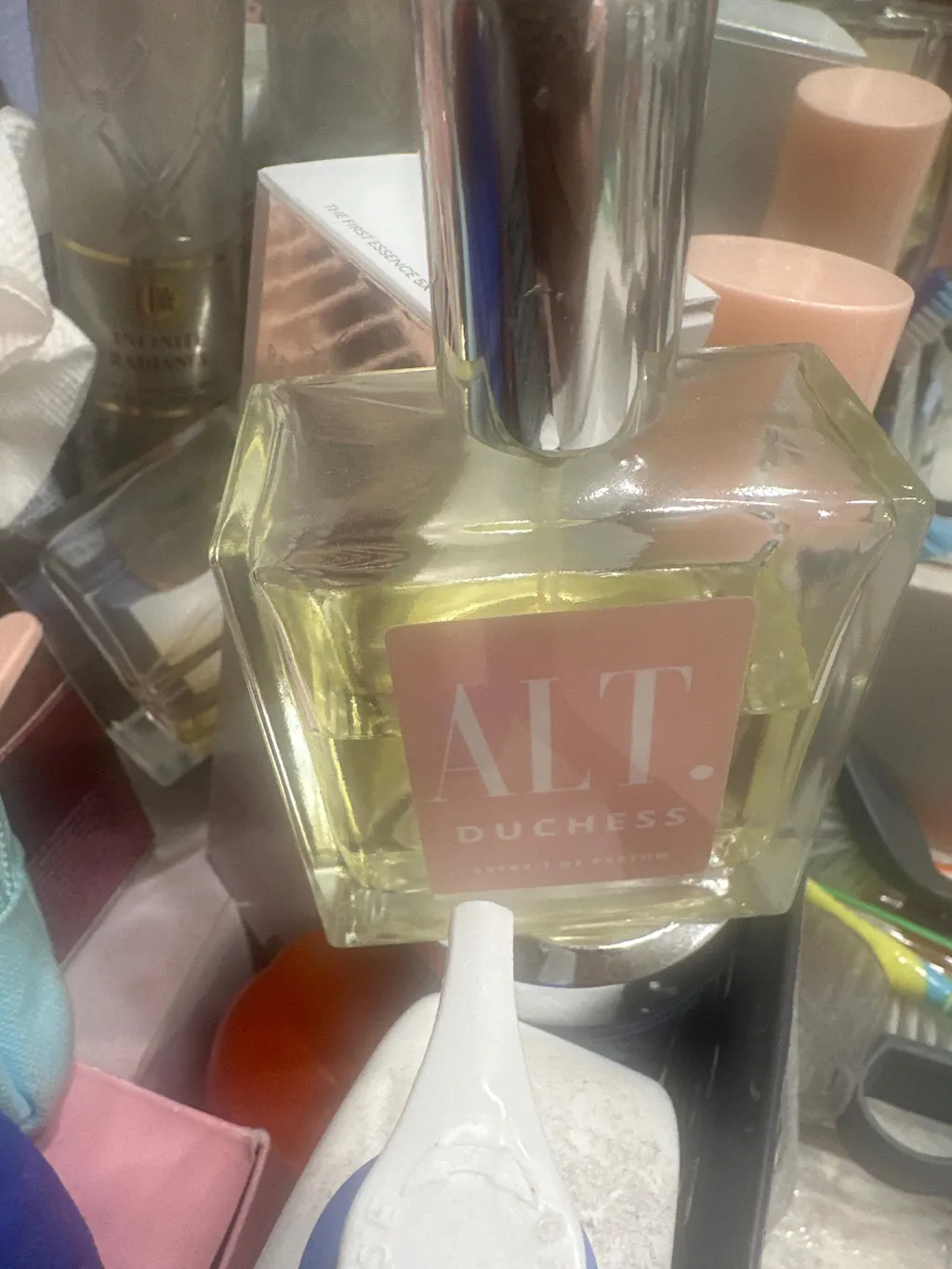 Duchess | Inspired by Delina – ALT. Fragrances