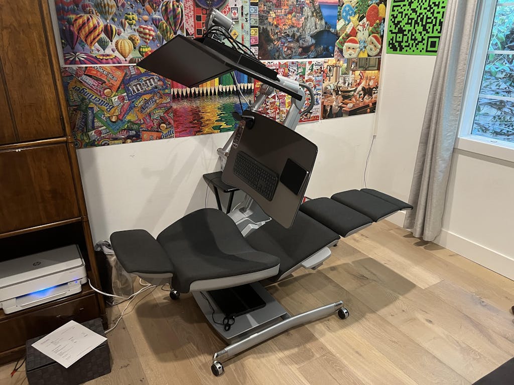 Altwork Signature Station