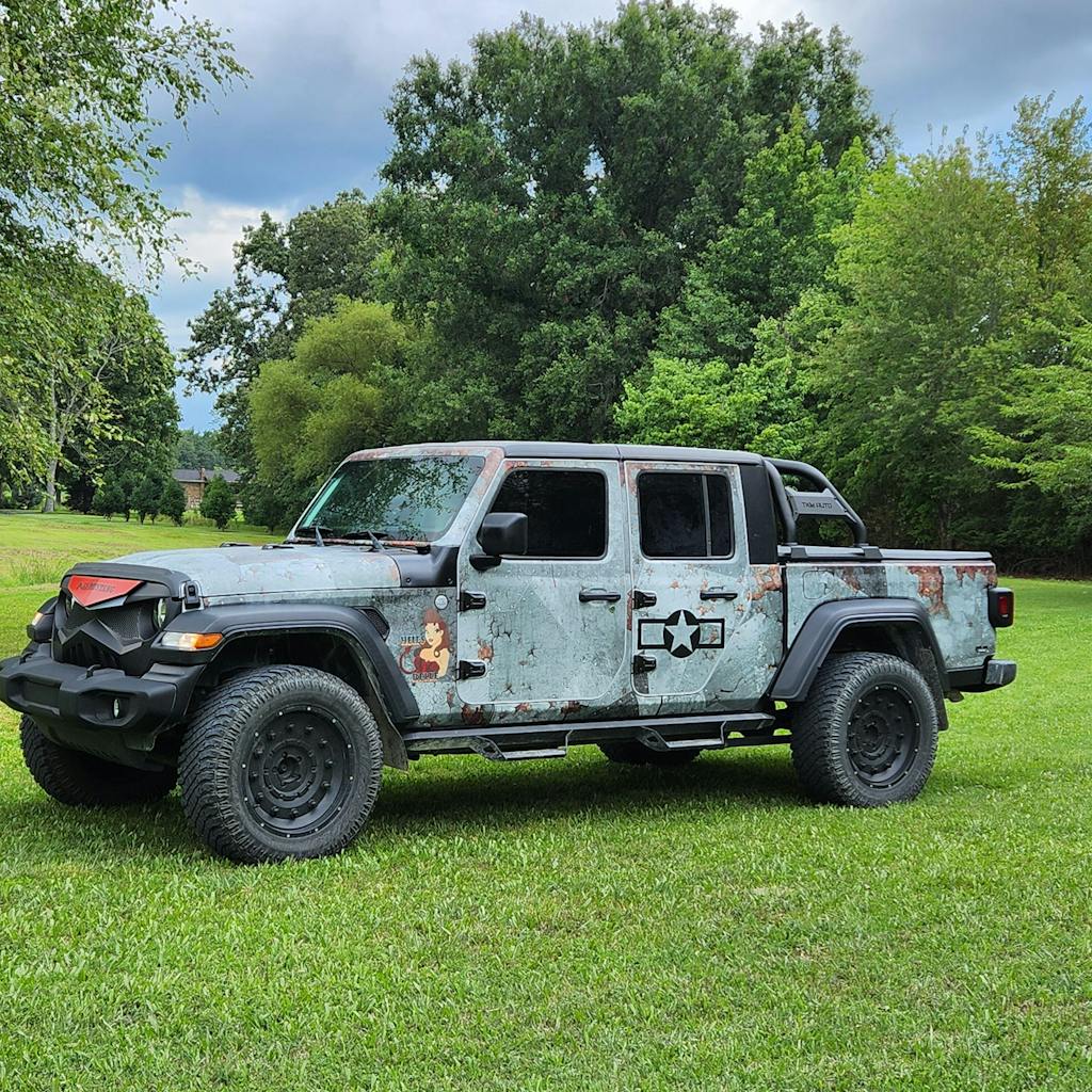 Custom Vinyl Wrap Design Services | Alwan Wraps