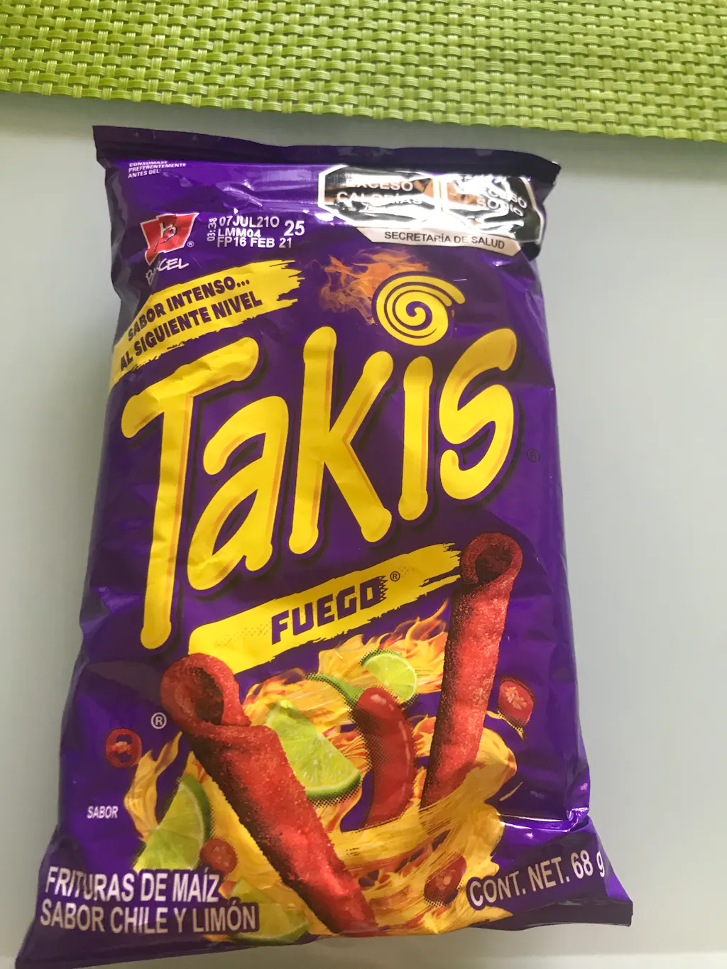 Takis Fuego Chips - riccioli di tortillas al lime e peperoncino ...