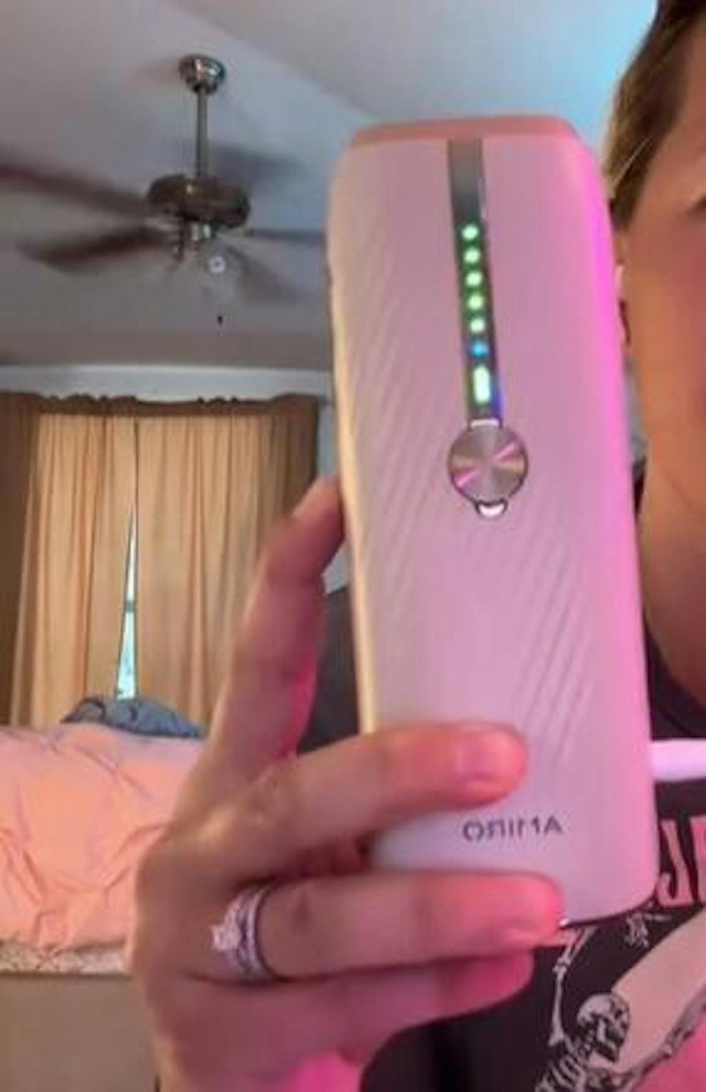 AMIRO IceSmooth Hair Removal IPL Device